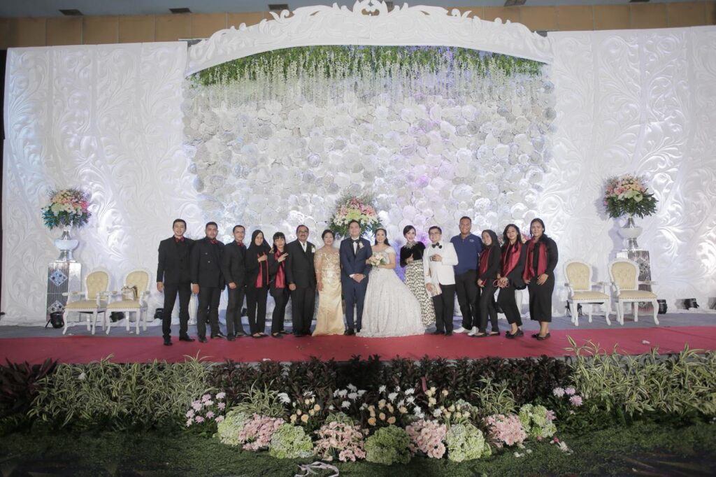Randy & Pika Wedding at Smesco Convention Hall – Samastacara